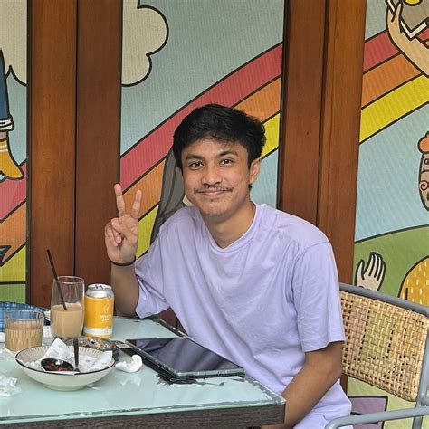 Muhammad Rifqi Soedjono Medium