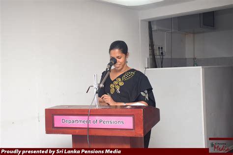 රාජ්‍ය නිලධාරීන් විශ්‍රාම ගැන්වීමේ දී Sri Lanka Pensions Facebook