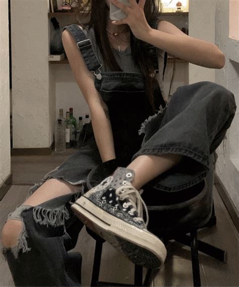 캐주얼유니크 찢청 흑청 멜빵 데님 롱 팬츠