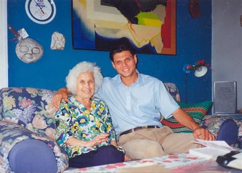 Лекция на д р Георги Гайдурков за Бременността и Майчинството от семинар „Здравословно хранене