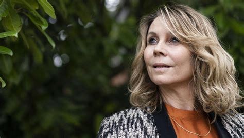 Stod Frem Som Kærester For Mindre End En Måned Siden Nu Er Anne Louise