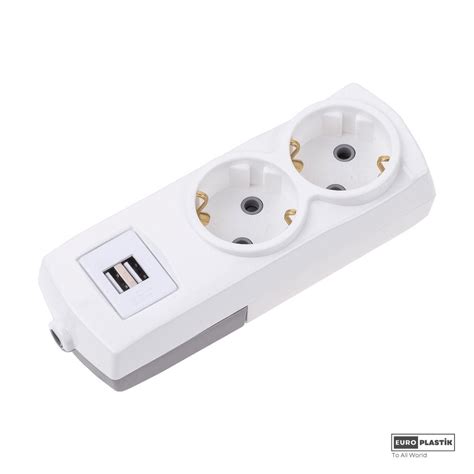 6 Gangs Earthed Group Socket With Usb No Cable Euro Plastik