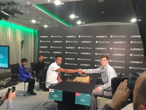 ლივერპულის მცველი მსოფლიოს საუკეთესო მოჭადრაკის წინააღმდეგ Belive Ge