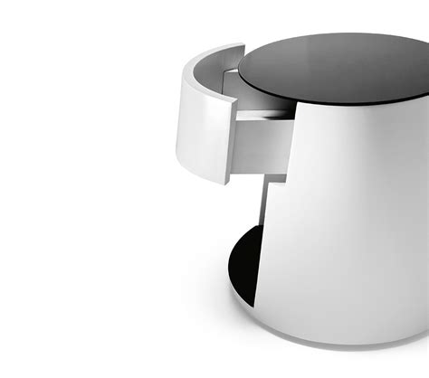 Итальянская тумба Nigel в наличии с доставкой по Москве в магазине