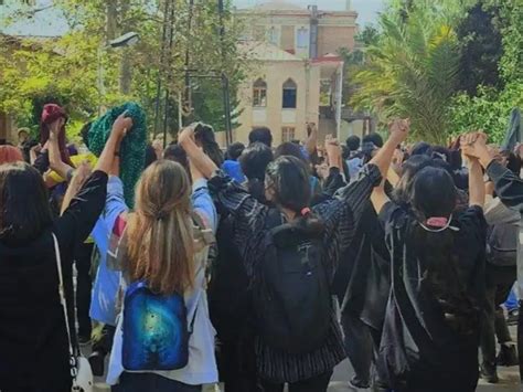 محدودیت‌های جدید در خوابگاه‌های دخترانه و وضعیت بد خوابگاه‌های پسرانه