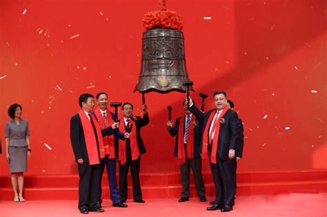 A股上市敲钟上市为什么要敲钟上市敲钟图片第10页大山谷图库