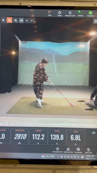 연습생이 드라이버연습 골프연습 골프 골프스윙 스윙 쇼츠 Shorts Youtube