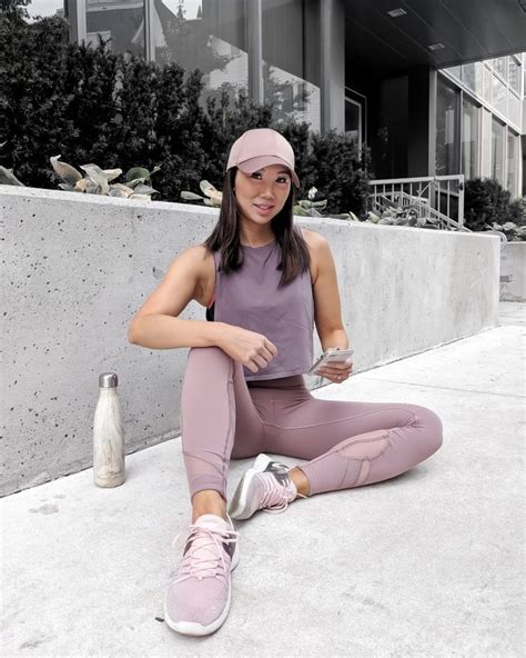 Best Hot Yoga Pants For Women In Every Price Range Yesmissy