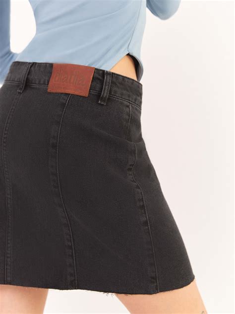 Спідниця міні джинсова чорна купити з доставкою по Україні ціни