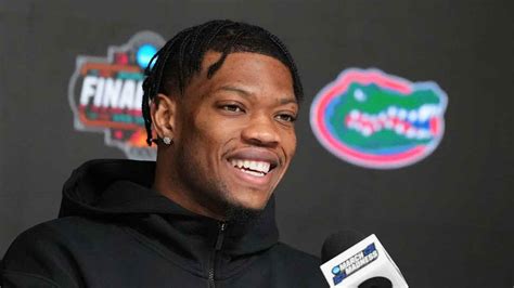 Raptors News Alijah Martin Sets Record Straight On Vince Carters Jersey Number
