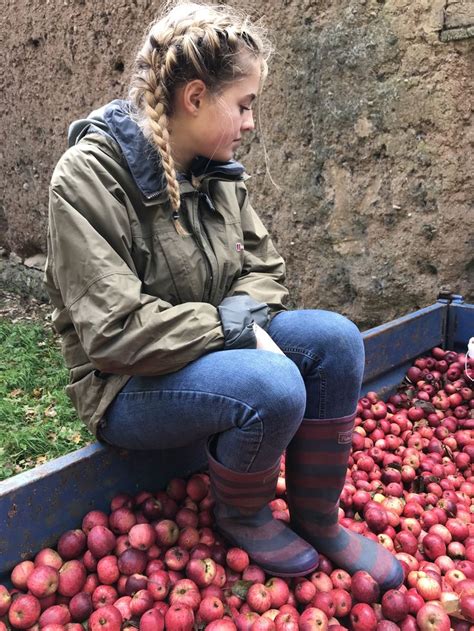 Pin By Nelly On Fallandautumn Pixie Autumn Fall