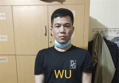 សមត្ថកិច្ចឃាត់ខ្លួនជនជាតិចិនម្នាក់ ពាក់ព័ន្ធការកាន់កាប់អាវុធដោយខុសច្បាប់ សារព័ត៌មាន នគរវត្ត