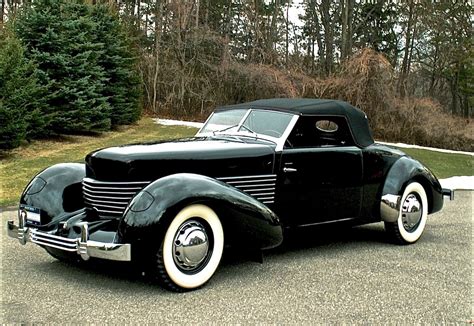 1936 Cord 810 Cabriolet Artofit