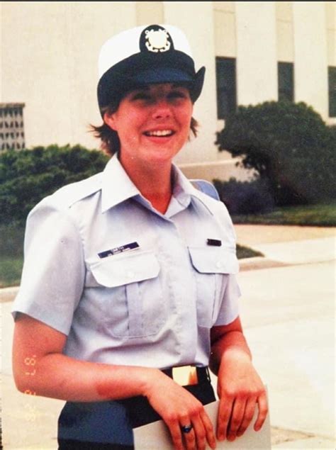 Jen Brown On Linkedin 24 Years Ago Today I Stepped Off The Bus And