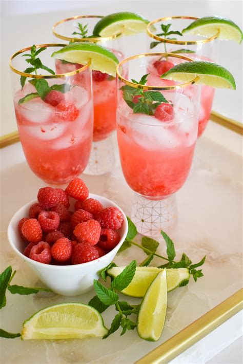 Simple Drink Recipes With Raspberry Vodka Bryont Blog