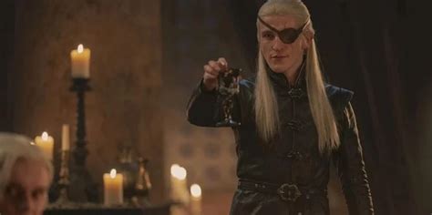 فرارو شش نکته جالب درباره ستاره خاندان اژدها؛ ایموند تارگرین کیست؟