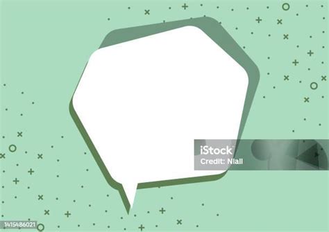 비즈니스 브랜딩 및 색상 배경에 대한 디자인을위한 복사 공간이있는 빈 음성 버블 광고 및 홍보 회사를위한 웹 배너를 표시하는 빈