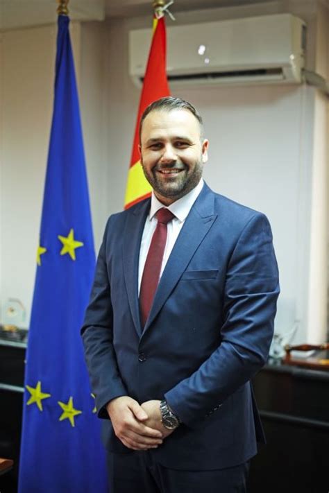 Бесар Дурмиши ја презеде функцијата министер за економија и труд Влада на Република Северна