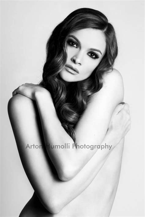 The Albanian T Of Modeling Telegraph Telegraph