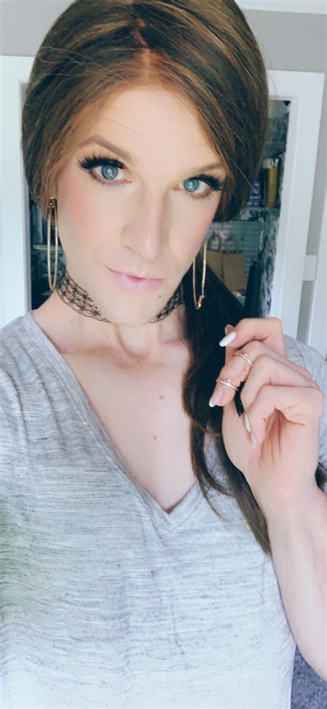 Working From Home Today And Decided To Get My Fem On R Genderfluid