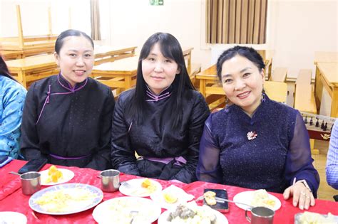 Хишиг Хятад Хишиг Хятад хэлний Бүрэн Дунд Сургууль