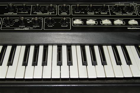 MATRIXSYNTH Vintage Moog Multimoog Synthesizer SN