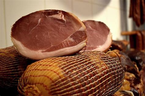 Füstölt Kötözött Sonka ~2kg 2047 Europlatzhu