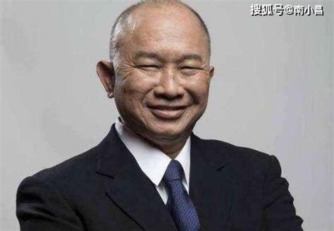 未婚，无伴侣，借精生混血儿，吴宇森女儿超前婚姻观引网友热议吴义方