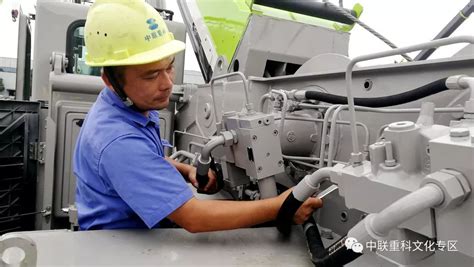 寻找“最美中联人”丨最美“排疑大师”（何春林 工程起重机分公司） 实验