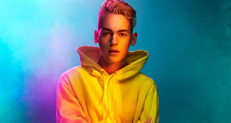 Alex Angelo Debuts ‘she Got It Music Video Watch Now Exclusive Alex Angelo Exclusive