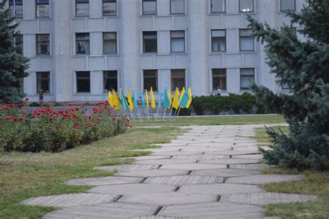 На Полтавщині заборонили проведення всіх масових заходів де збирається більше 10 осіб Коло