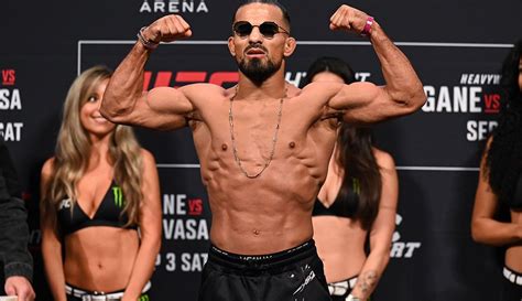 khalid taha ufc paris weigh ins mma junkie