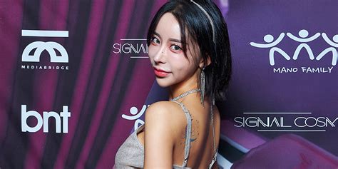 포토 모델 마가린 눈부신 그녀의 S라인 Bnt뉴스