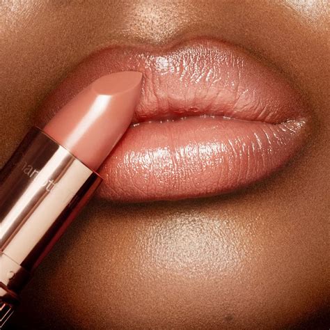 Penelope Pink The Perfect Nude Kiss Nude Lipstick Set Charlotte