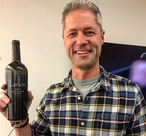 Lana Del Rey Assume Namoro Com Policial Sean Larkin Quem Quem News