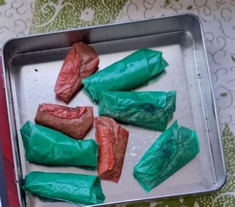 При спецакция в София Откриха канабис измежду зеленчуци в парник снимки