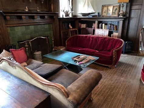 Estate Sale At Los Angeles Historic House The Beckett Mansion Aeswon