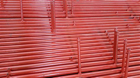 무료 이미지 목재 바닥 가게 빨간 불 산업의 보안 자료 저장 인테리어 디자인 살포기 제품 벽돌 세공