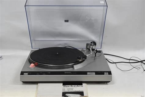 TECHNICS SL 3200 DIRECT DRIVE Semi Automatic Turntable Record Player Japan 70 S EUR 449 82