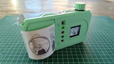 This Cool Raspberry Pi Camera Prints Your Photos With A Polaroid Esque
