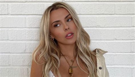 Corinna Kopf Age Height Net Worth Boyfriend Facts