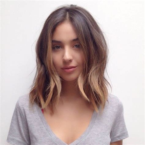 35 Best Medium Length Hairstyles For 2018 Easy Shoulder Length