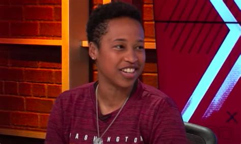 Washingtons Jennifer King Makes Nfl History Again Tonight Shine My Crown