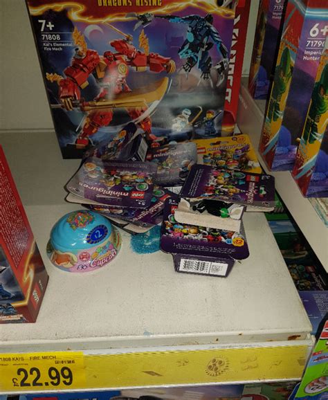 Someone Clearly Doesn T Know About The QR Code Scanning Solution R Lego