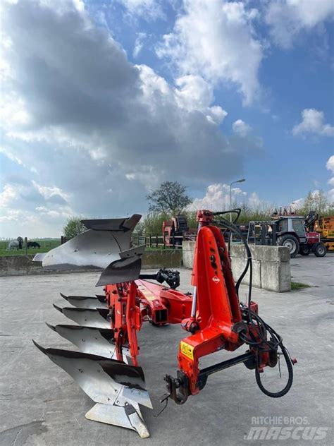 Kuhn Vari Master 123 2015 Lauwerzijl Groningen Nederland