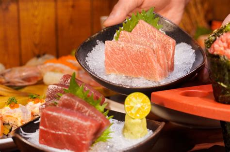 「東港黑鮪魚季」開始啦！「狗一下居酒食堂」推出快閃「黑鮪魚季」活動 Line購物