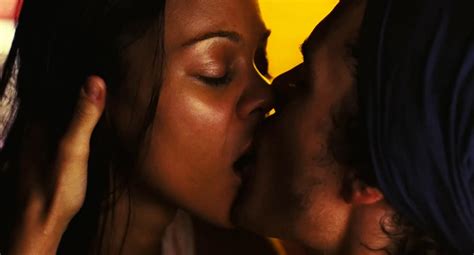 Nude Video Celebs Zoe Saldana Sexy Haven 2004