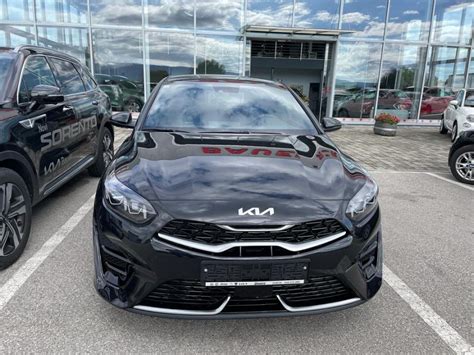 KIA CEED 1 5 T GDI ISG GT LINE M T MY 2024 2023 God