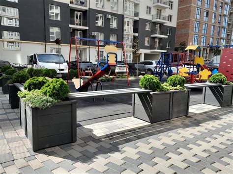 Кашпо ящик під туї з лавками 900 грн Сад город Банилів Підгірний на Olx