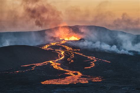 Volcano Hd Lava Wallpaper Hd Nature 4k Wallpapers Images And